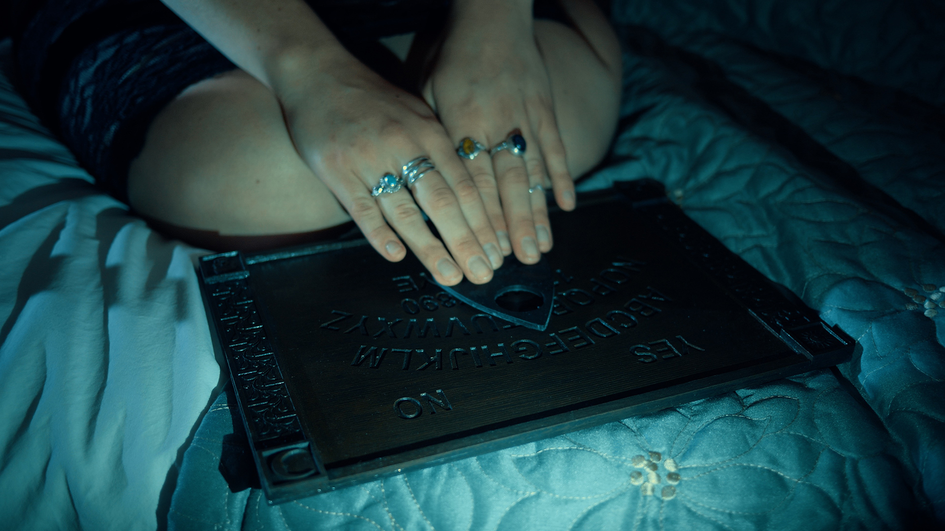 Save 30% on The Shapeshifting Detective on Steam